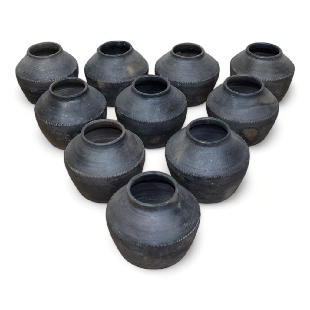 MIL-2302 Small Clay Pot C38-C40 – MILLWARDS B2B
